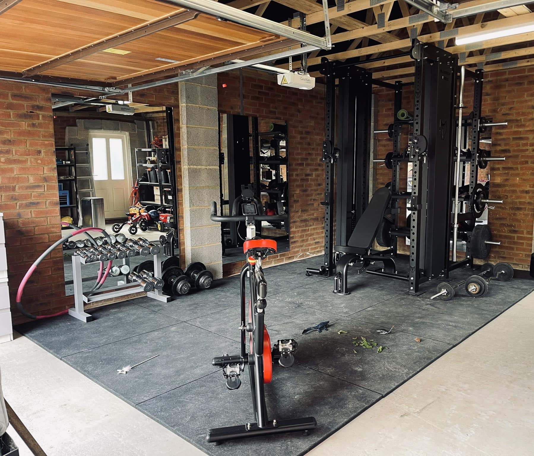 The Best Heater for Your Garage Gym: Keep Warm and Safe Year-Round ...